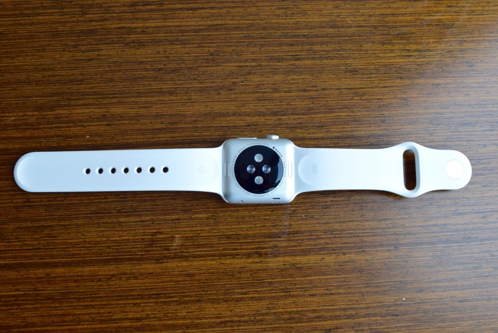 Apple Watch unboxing photos and first impressions - iPhone Hacks | #1 ...