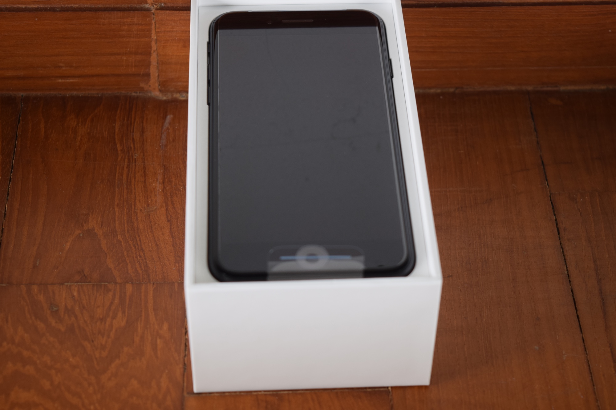 Black iPhone 7 and iPhone 7 Plus Unboxing - iPhone Hacks | #1 iPhone ...