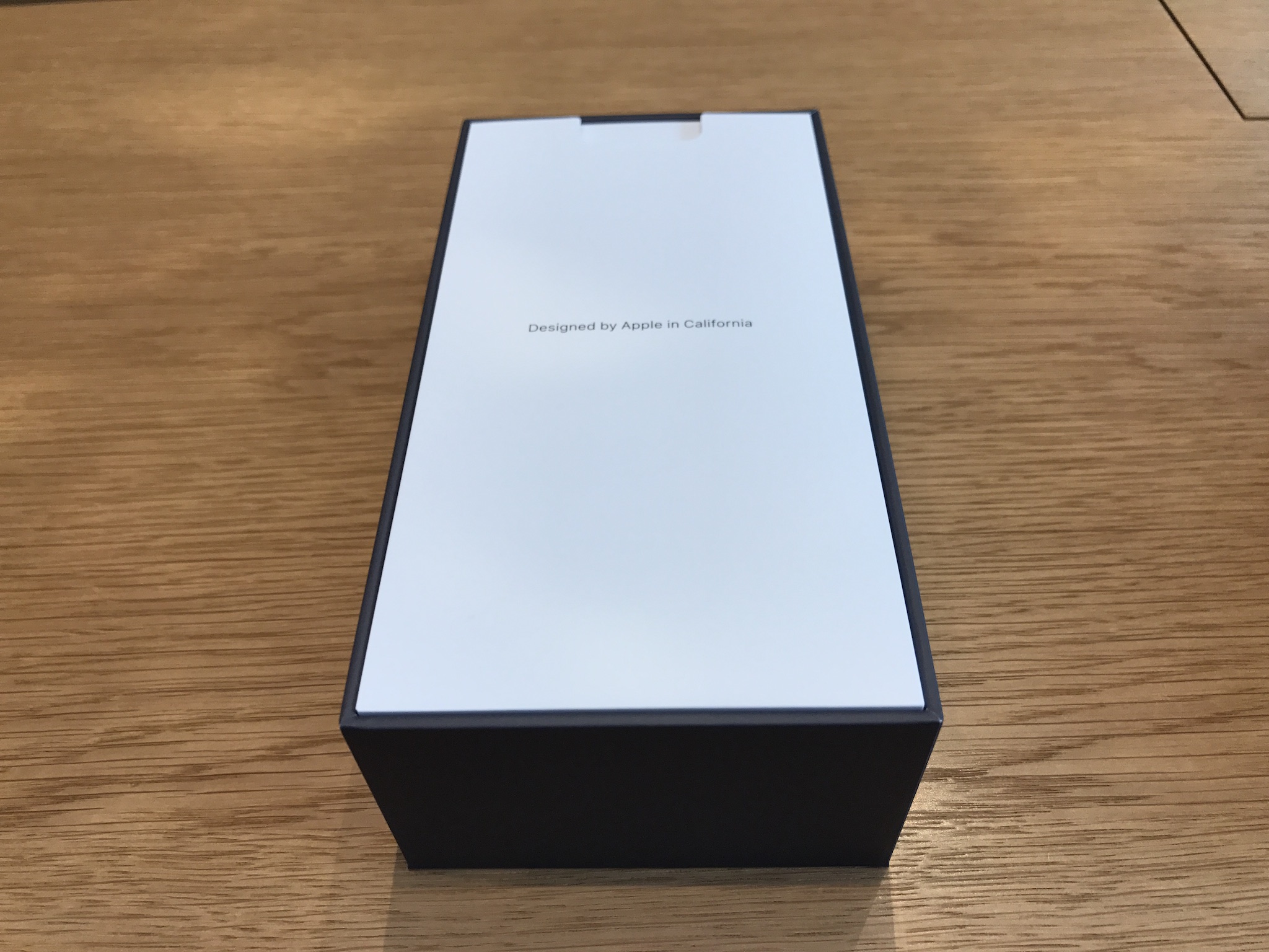 Space Gray iPhone 8 Plus Unboxing Photos - iPhone Hacks | #1 iPhone ...